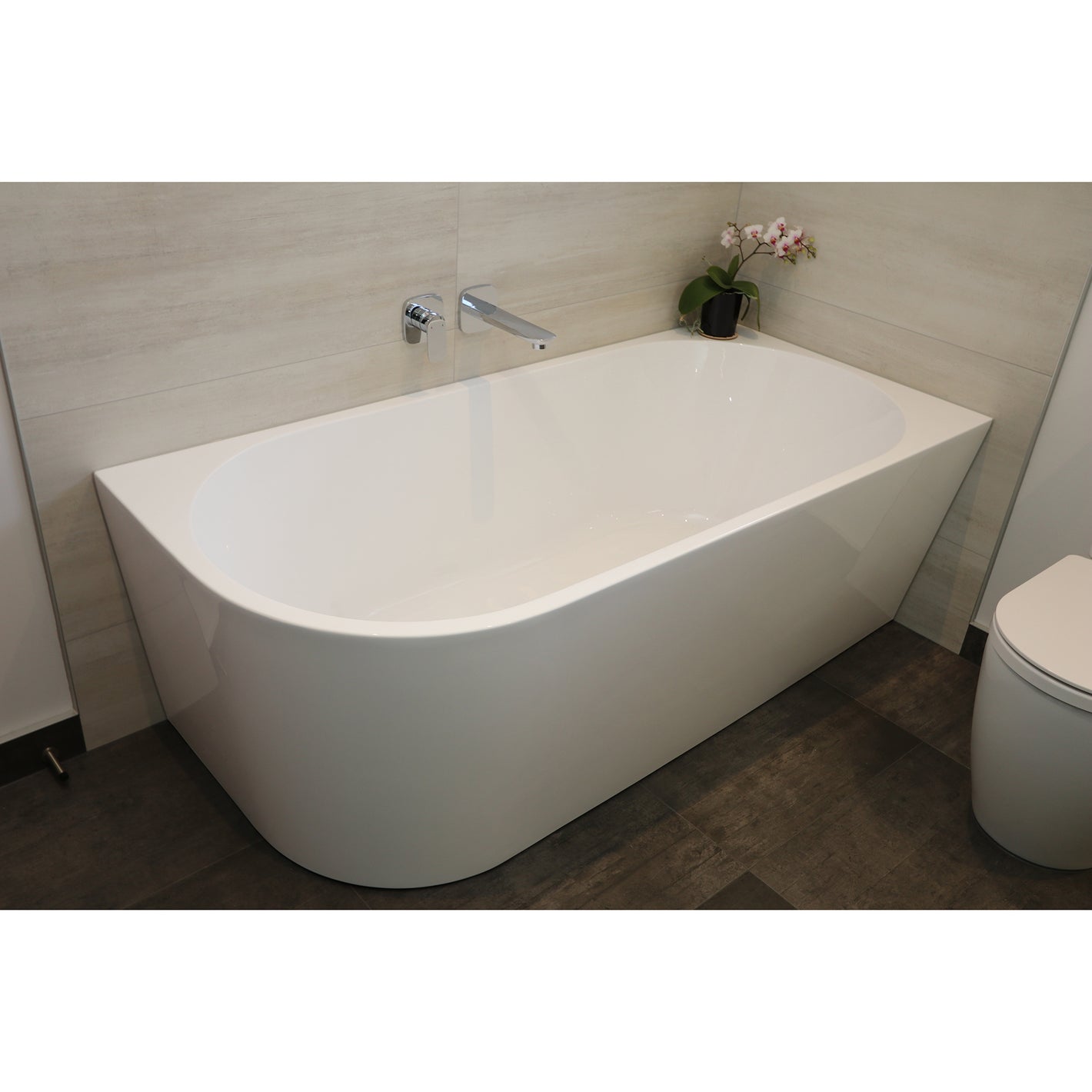 NEWTECH – Elite Bathroomware